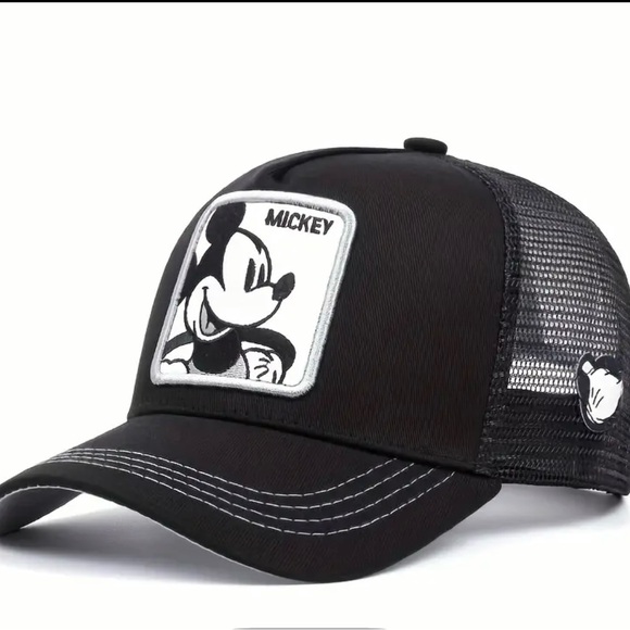 Accessories | Mickey Mouse Black And White Trucker Cap | Poshmark